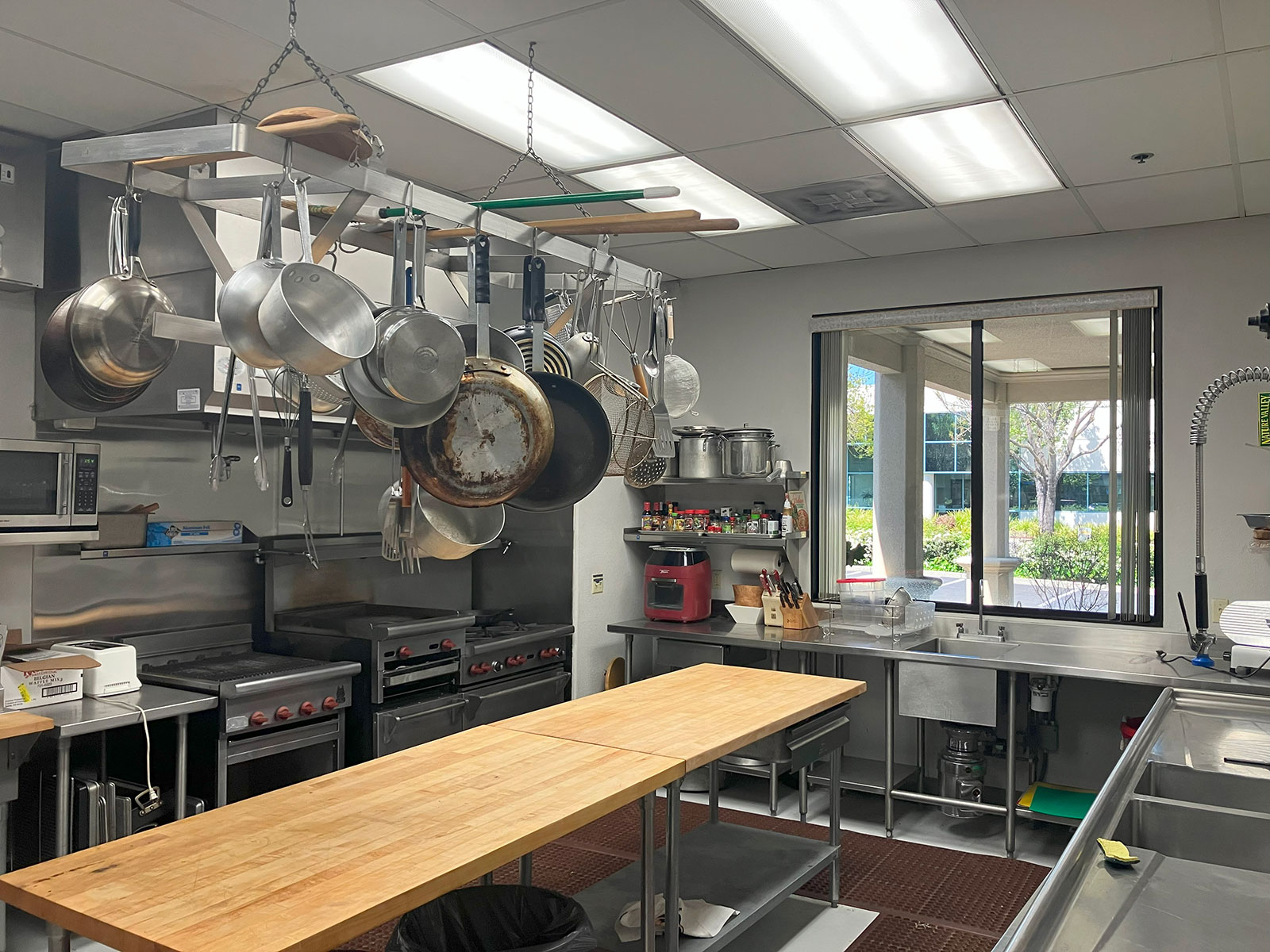 Broadcast Production Services - Music Video Production